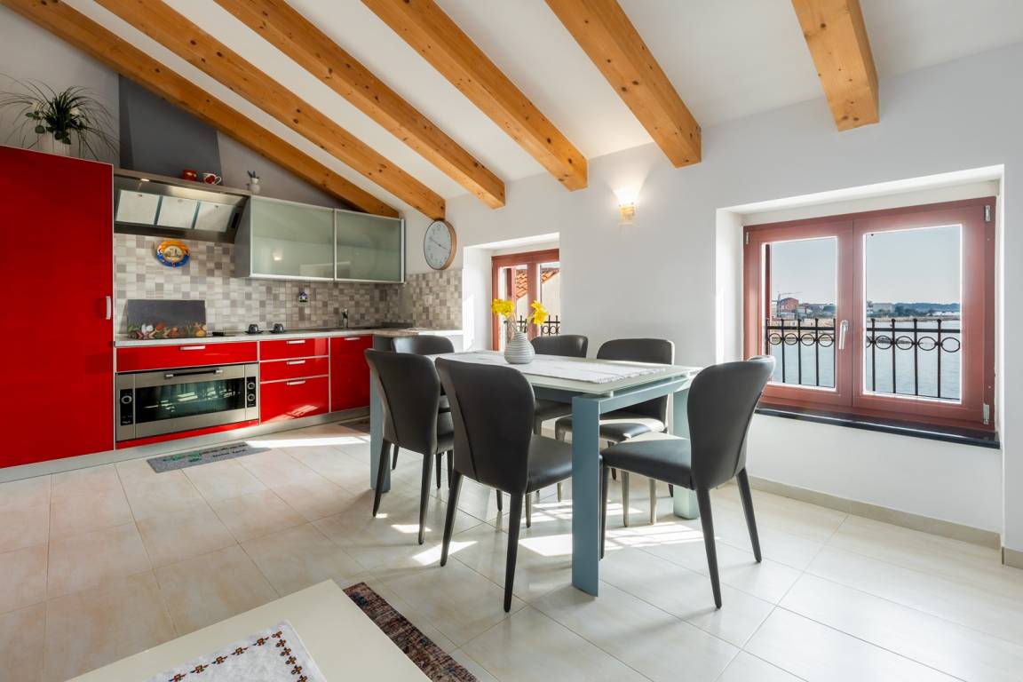 60 M² Apartament ∙ 2 Sypialnie ∙ 4 Gości - Piran