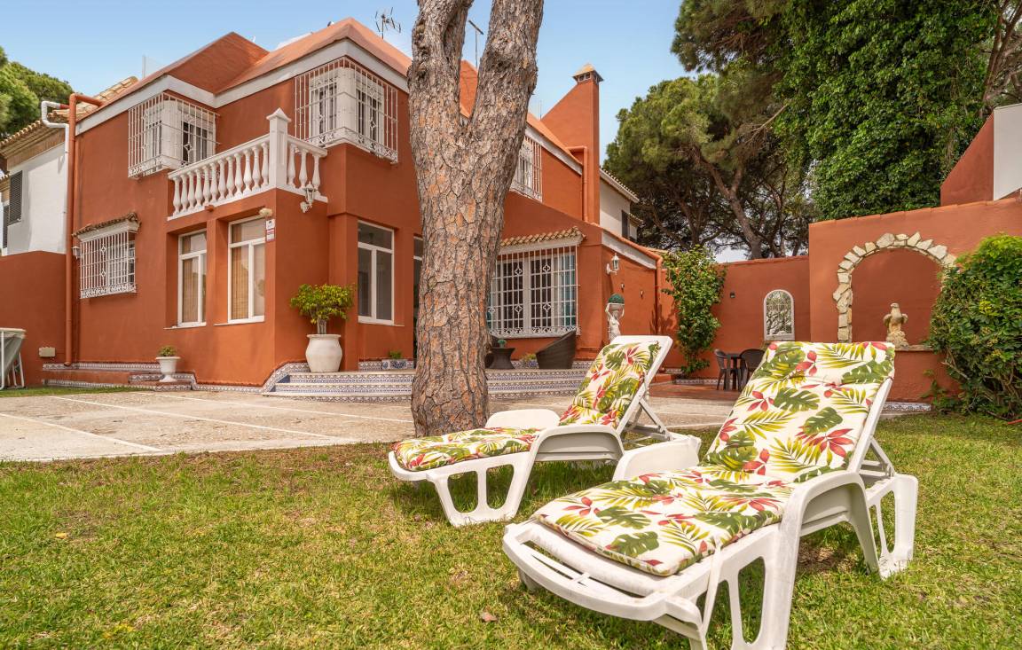 120 M² House ∙ 3 Bedrooms ∙ 6 Guests - Novo Sancti Petri