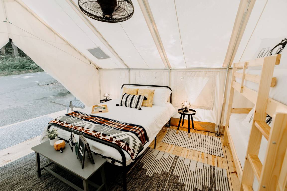 Camping ∙ 1 Bedroom ∙ 6 Guests - Helen, GA