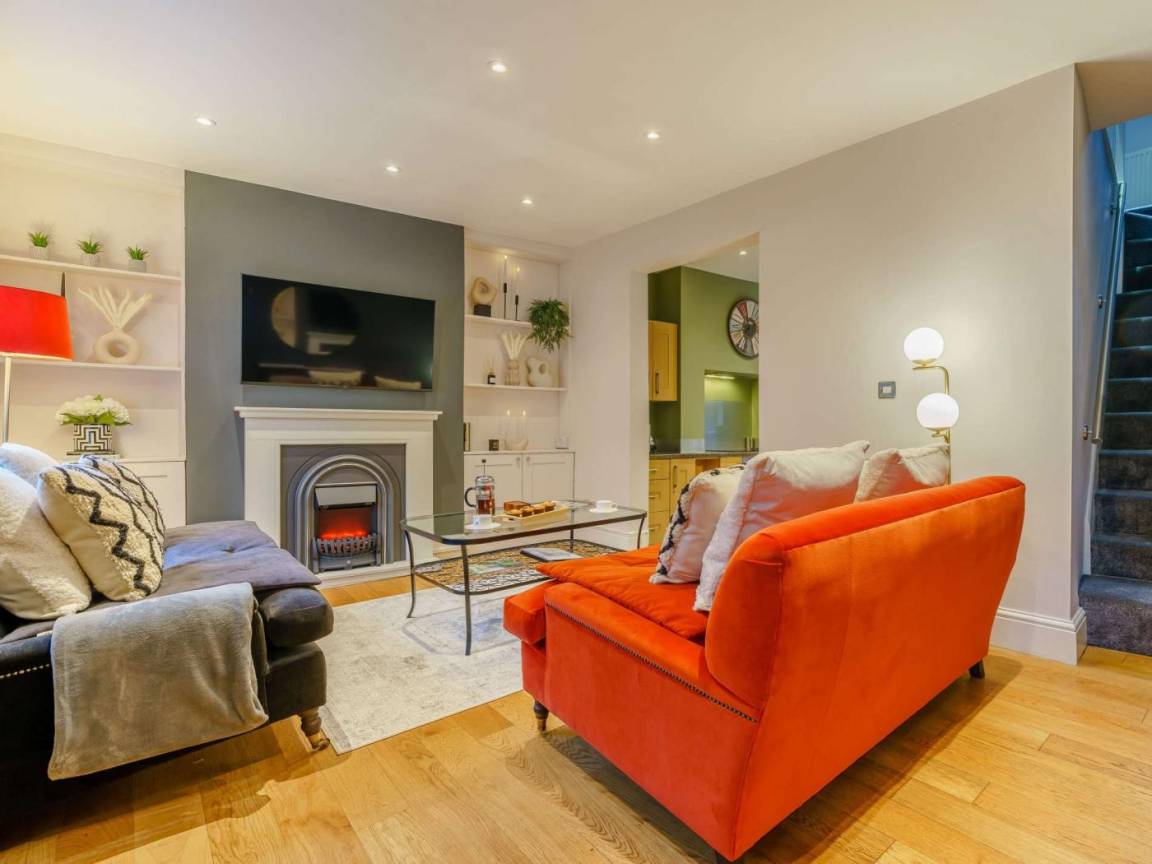 Cottage ∙ 2 Bedrooms ∙ 4 Guests - Harrogate