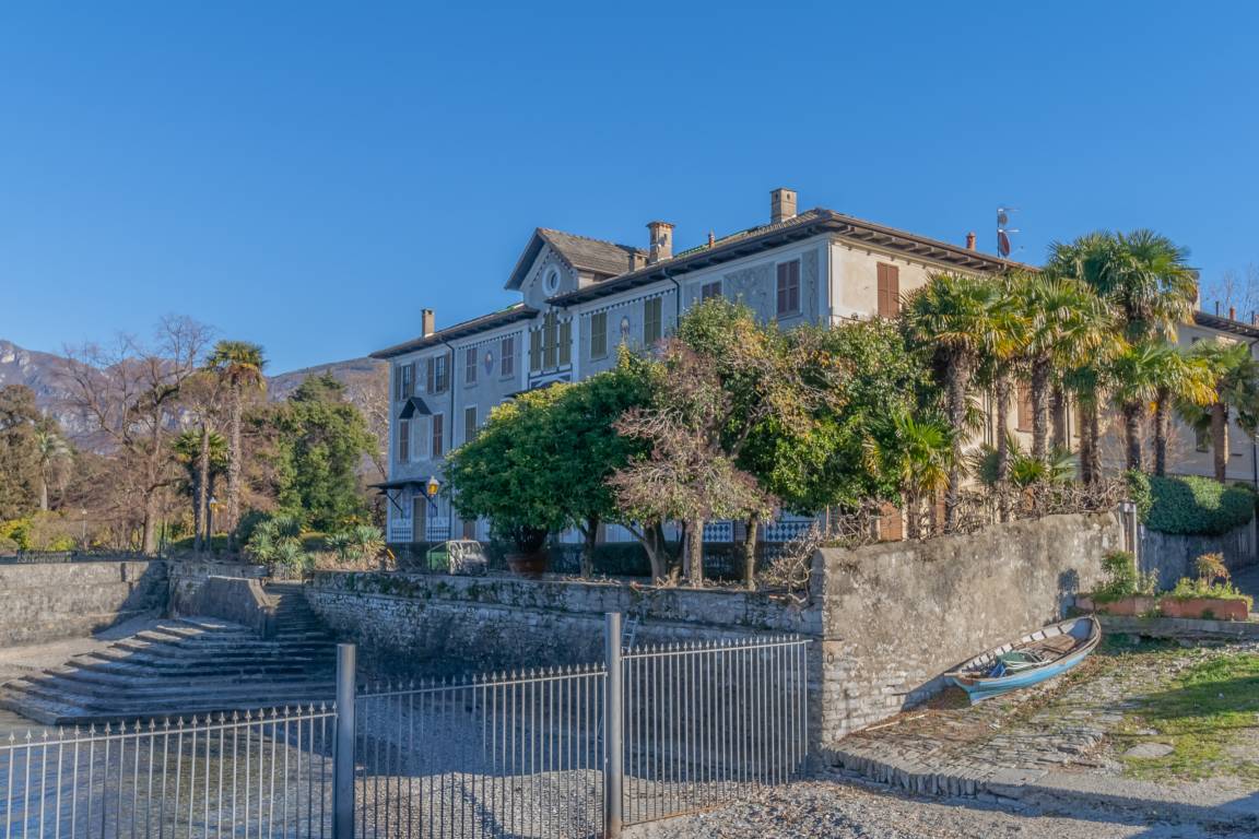 130 M² Apartment ∙ 3 Bedrooms ∙ 5 Guests - Menaggio