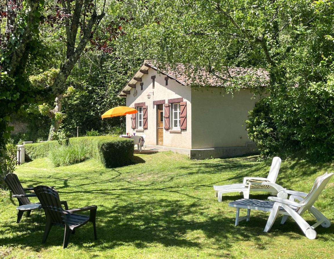 45 M² Gîte ∙ 2 Chambres ∙ 4 Personnes - Figeac