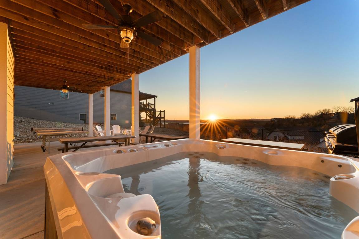 465 M² House ∙ 10 Bedrooms ∙ 41 Guests - Branson, MO