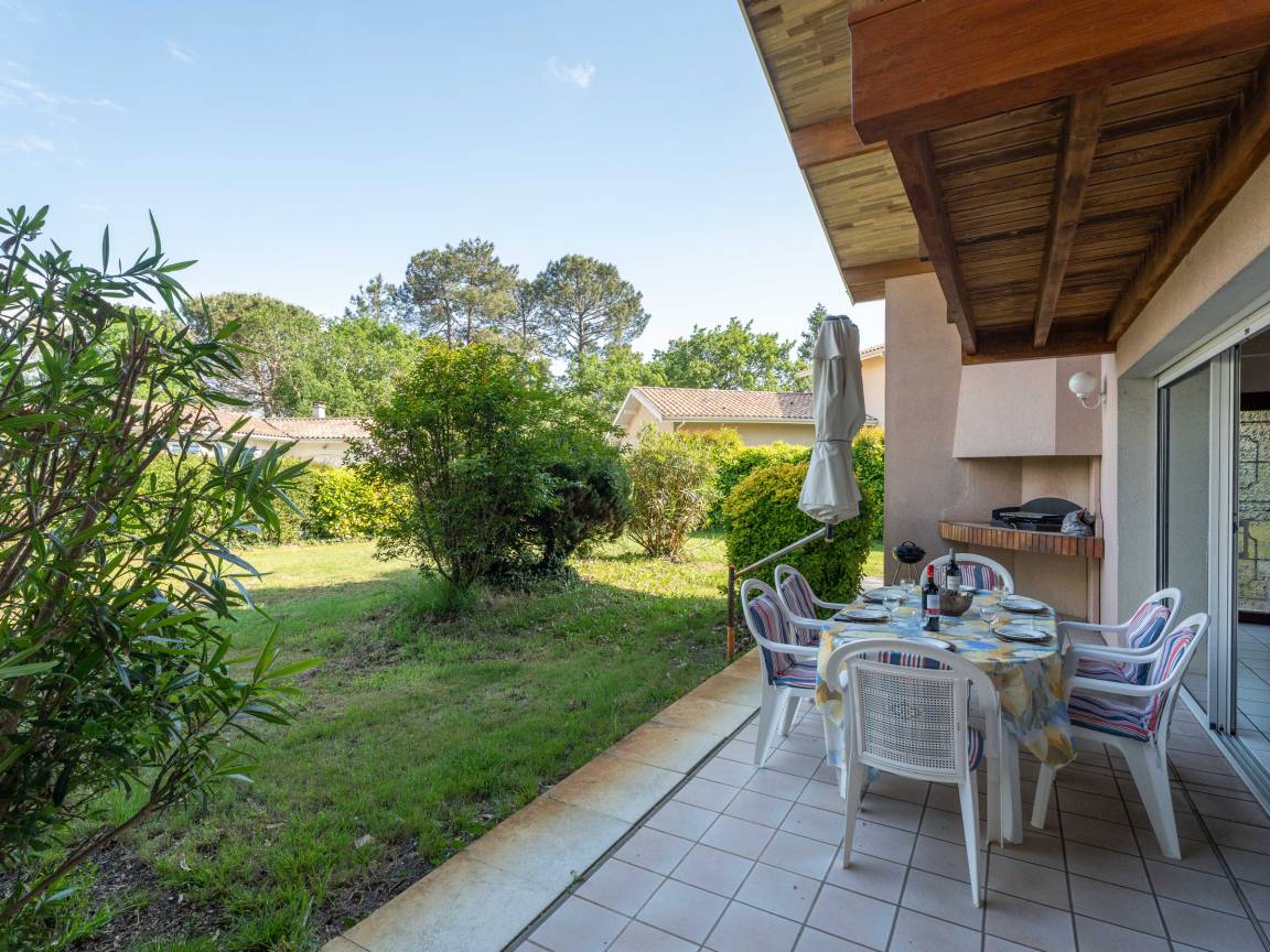 150 M² Maison De Vacances ∙ 3 Chambres ∙ 6 Personnes - Biscarrosse