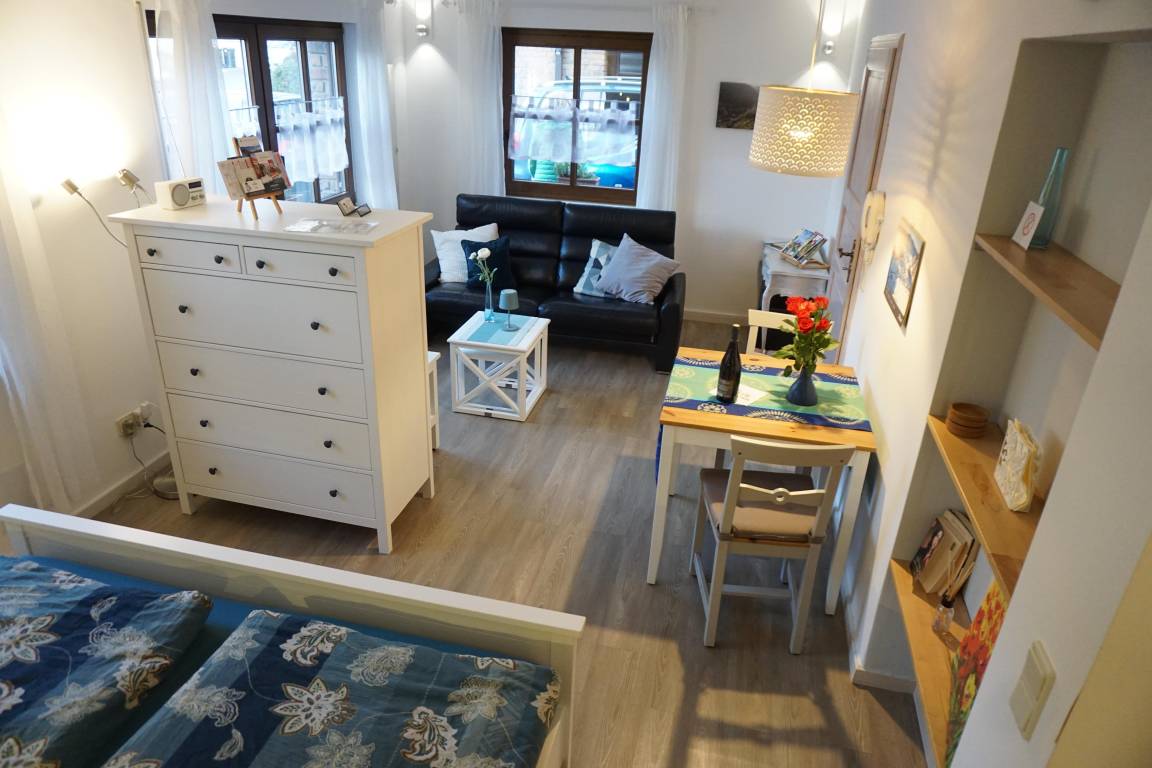 38 M² Ferienwohnung ∙ 1 Schlafzimmer ∙ 2 Gäste - Sinzig
