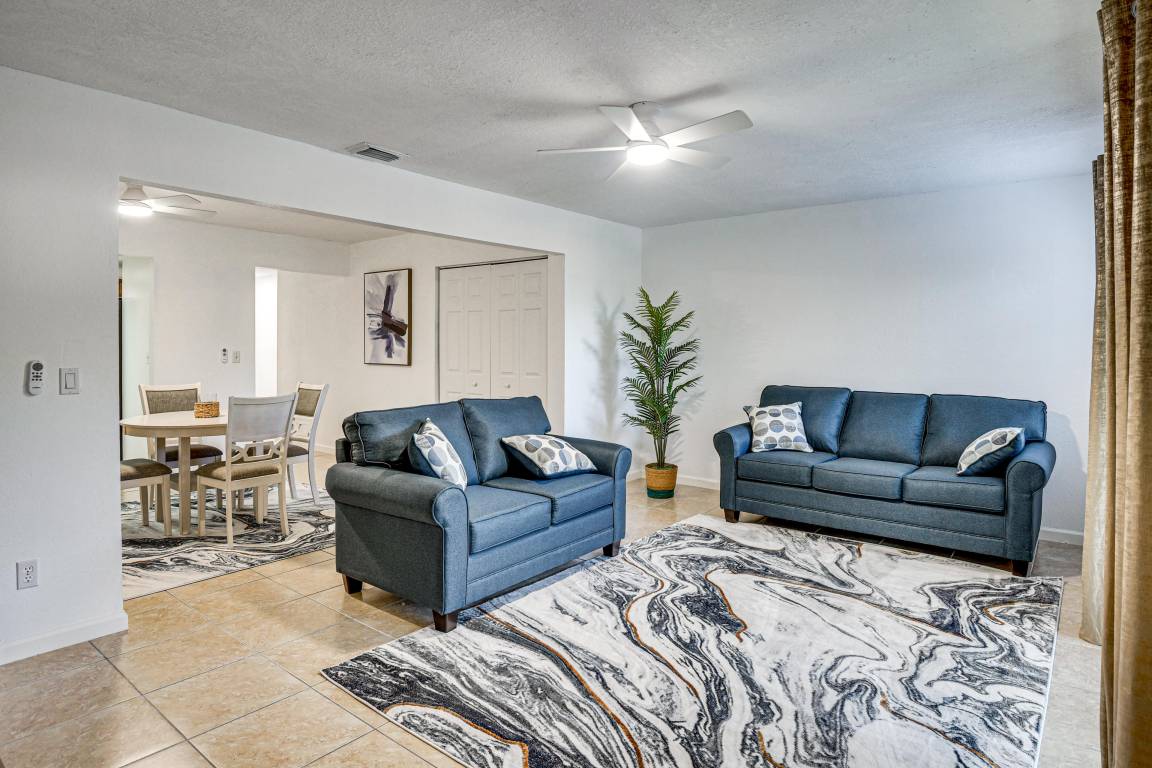 146 M² Ferienwohnung ∙ 2 Schlafzimmer ∙ 4 Gäste - Ormond Beach, FL