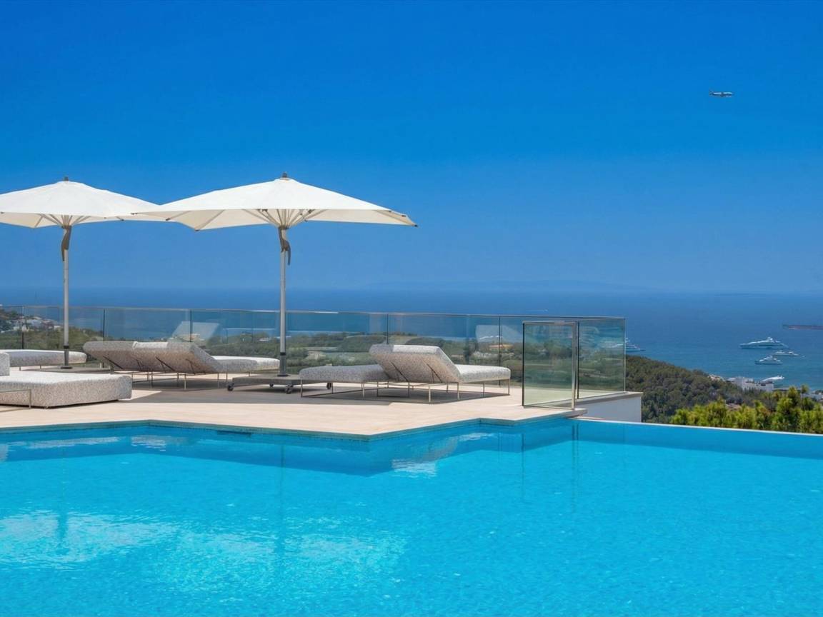 560 M² Villa ∙ 6 Bedrooms ∙ 14 Guests - Ibiza City