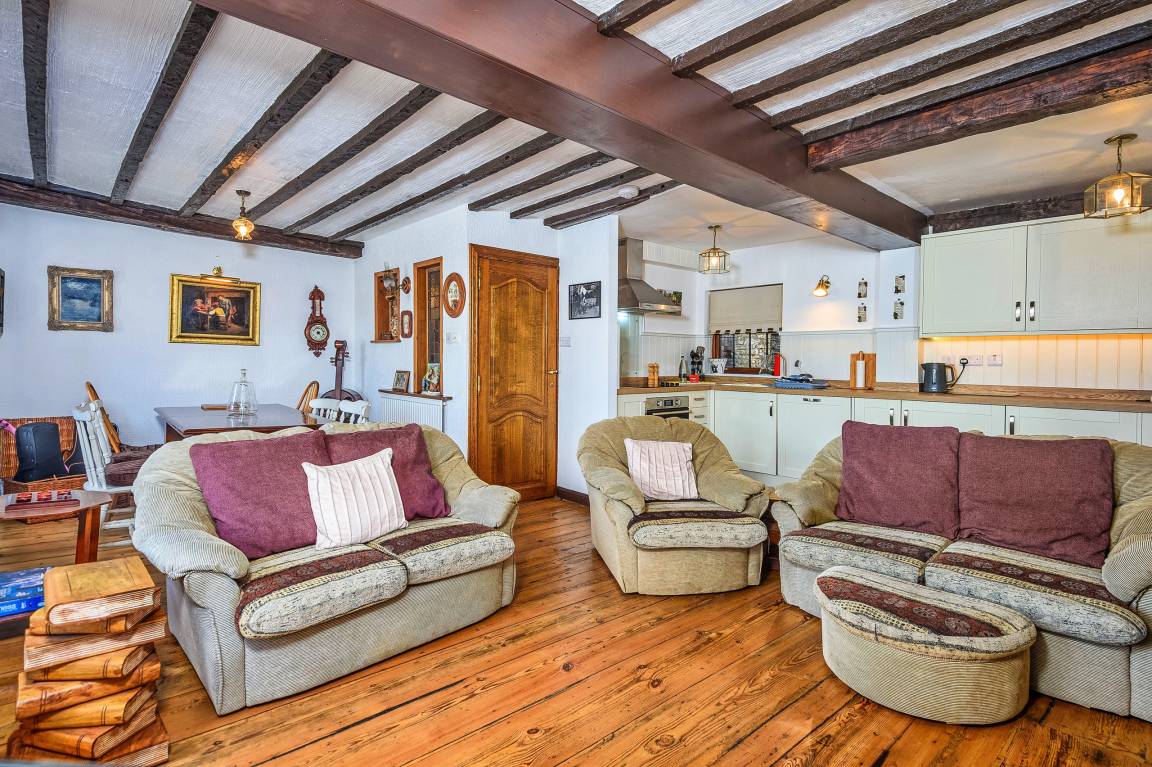 100 M² Cottage ∙ 3 Bedrooms ∙ 6 Guests - England