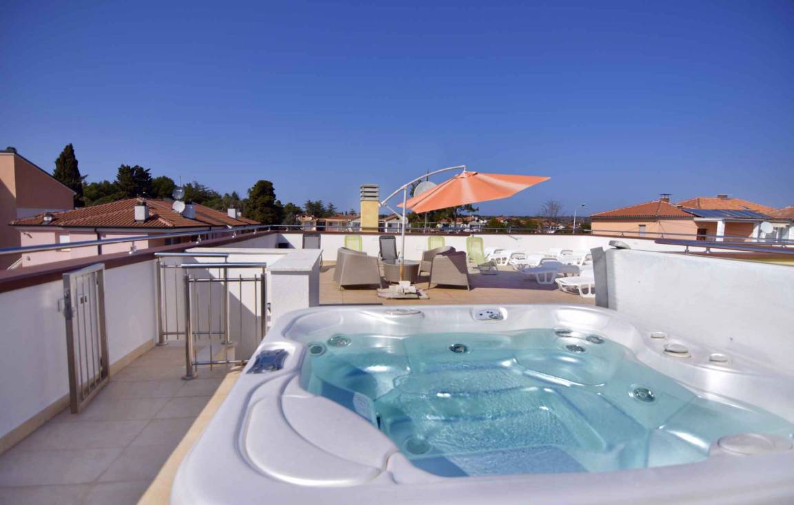 64 M² Appartement ∙ 2 Slaapkamers ∙ 6 Gasten - Piran