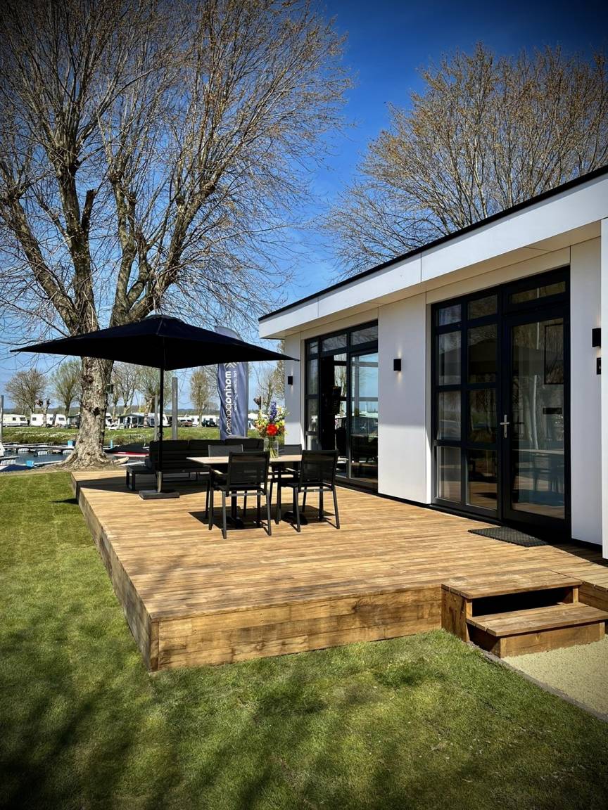 Bungalow ∙ 2 Slaapkamers ∙ 2 Gasten - Tiel