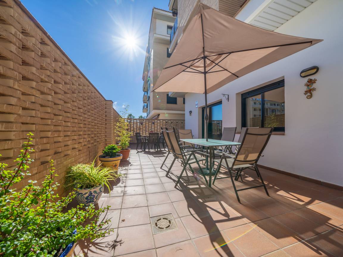 97 M² Apartamento ∙ 3 Habitaciones ∙ 6 Huéspedes - Calella