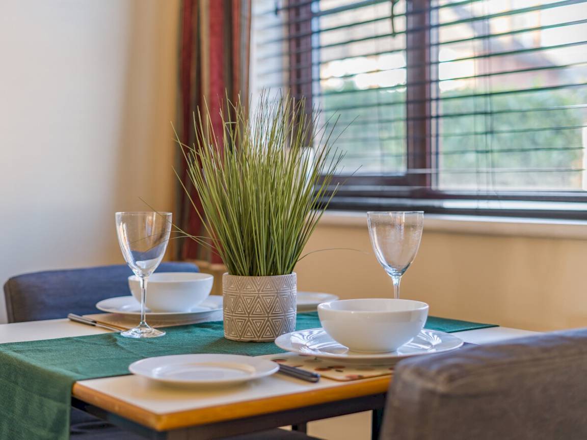 74 M² House ∙ 1 Bedroom ∙ 2 Guests - Twickenham