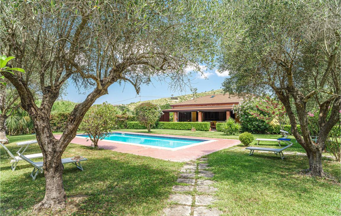 120 M² House ∙ 3 Bedrooms ∙ 6 Guests - Acciaroli