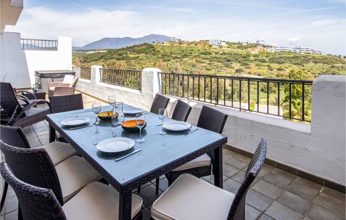 103 M² Huis ∙ 4 Slaapkamers ∙ 8 Gasten - Casares