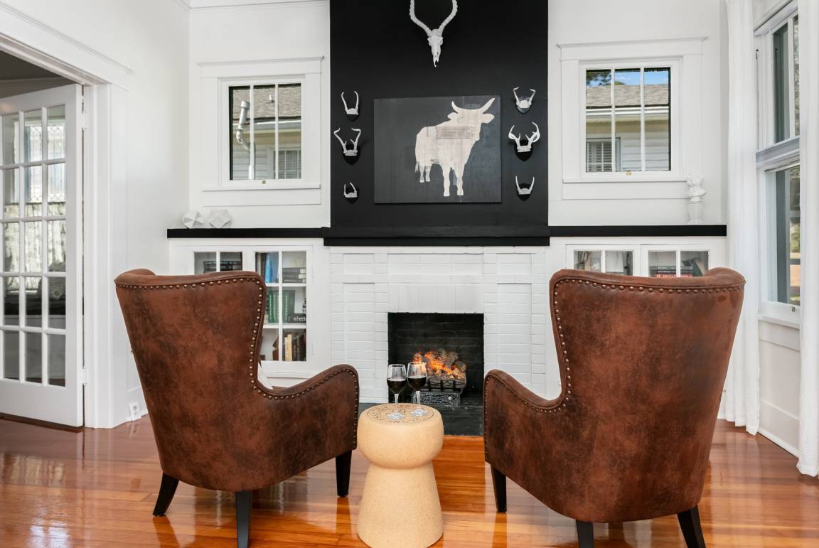 Cottage ∙ 2 Bedrooms ∙ 4 Guests - Natchez, MS