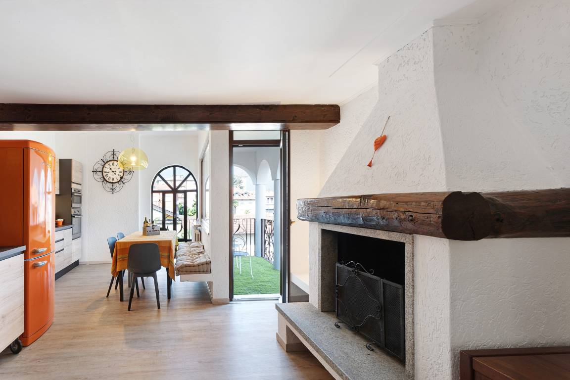 120 M² Appartement ∙ 2 Chambres ∙ 4 Personnes - Luino