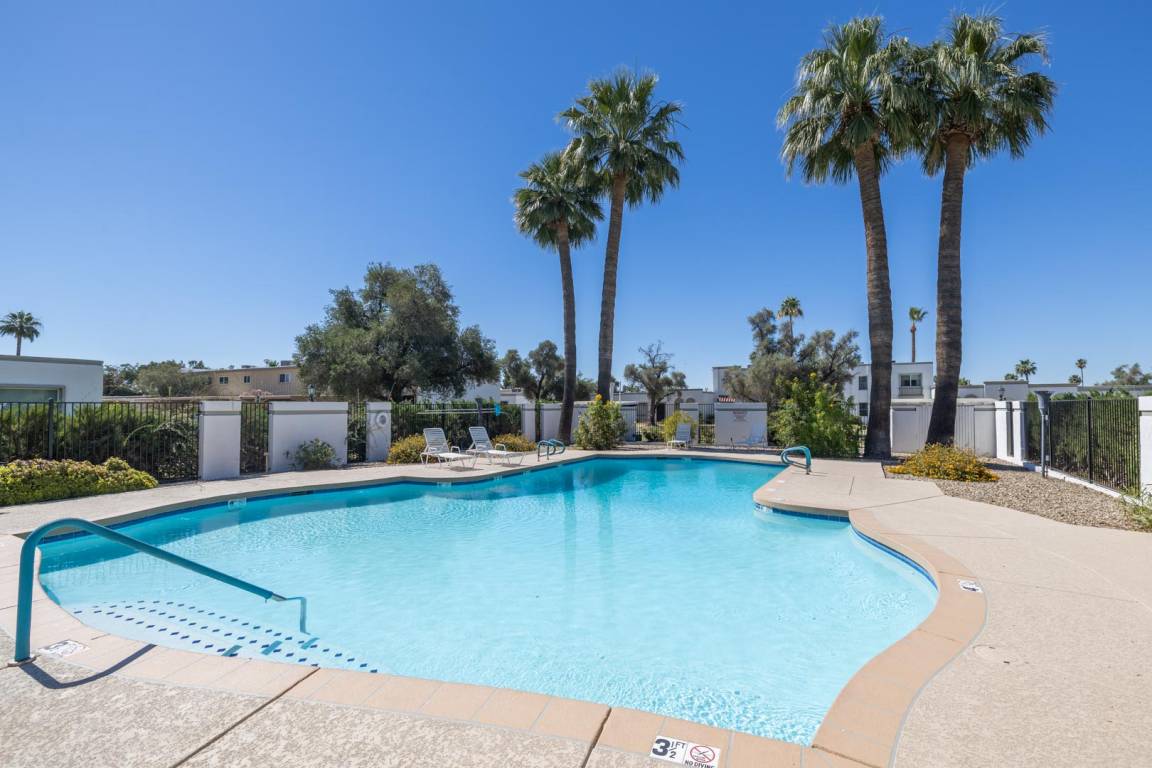 146 M² House ∙ 3 Bedrooms ∙ 10 Guests - Scottsdale, AZ