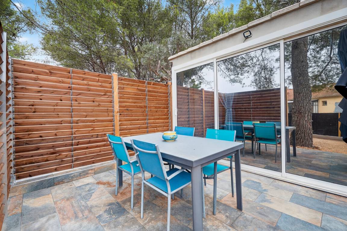 30 M² Studio Flat ∙ 2 Guests - Saint-Cyr-sur-Mer