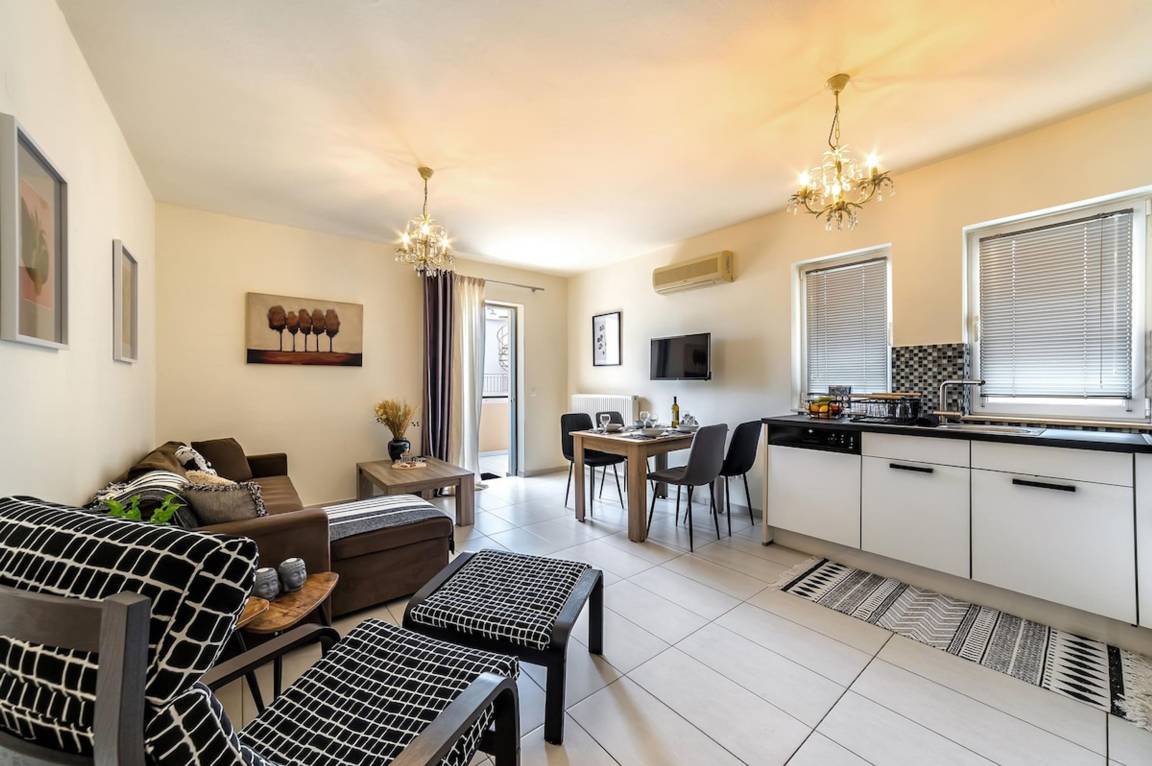 70 M² Apartamento ∙ 2 Habitaciones ∙ 5 Huéspedes - Heraclión