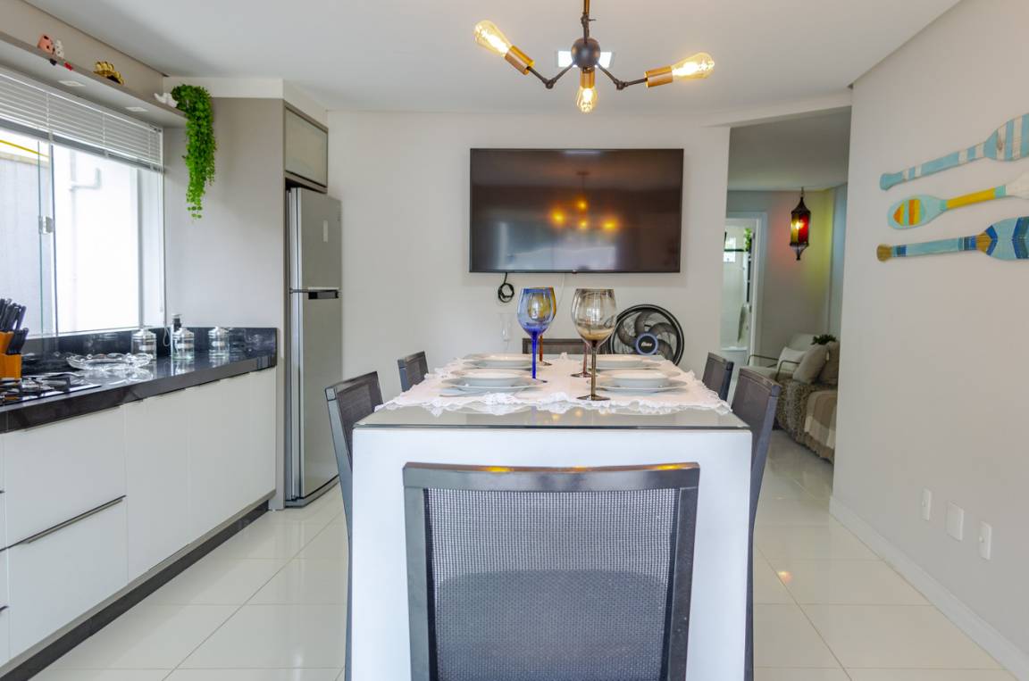 80 M² Apartamento ∙ 2 Quartos ∙ 4 Hóspedes - Penha