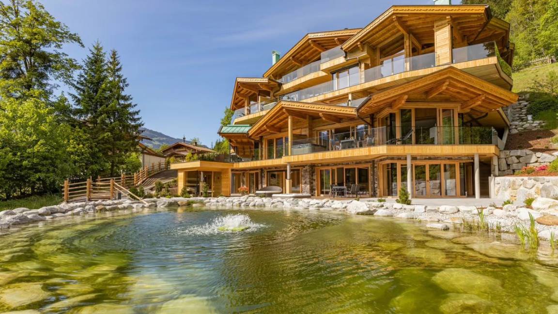144 M² House ∙ 2 Bedrooms ∙ 4 Guests - Mayrhofen