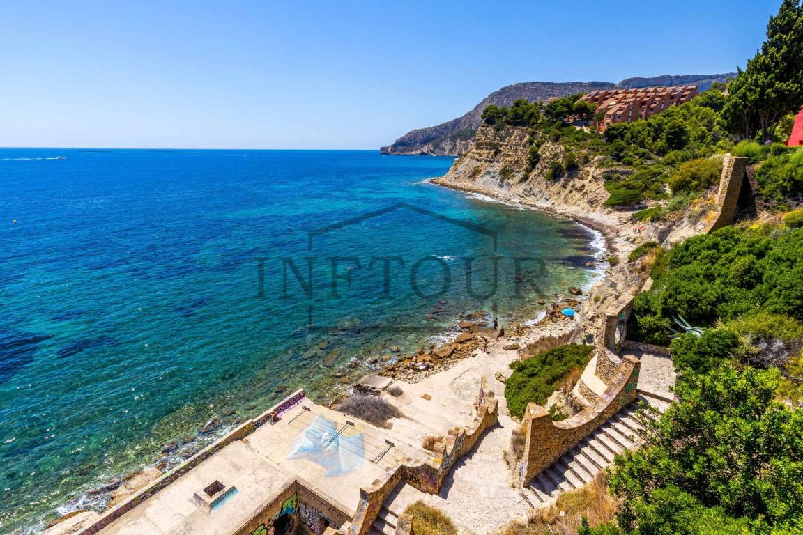 65 M² Apartment ∙ 2 Bedrooms ∙ 4 Guests - Calp
