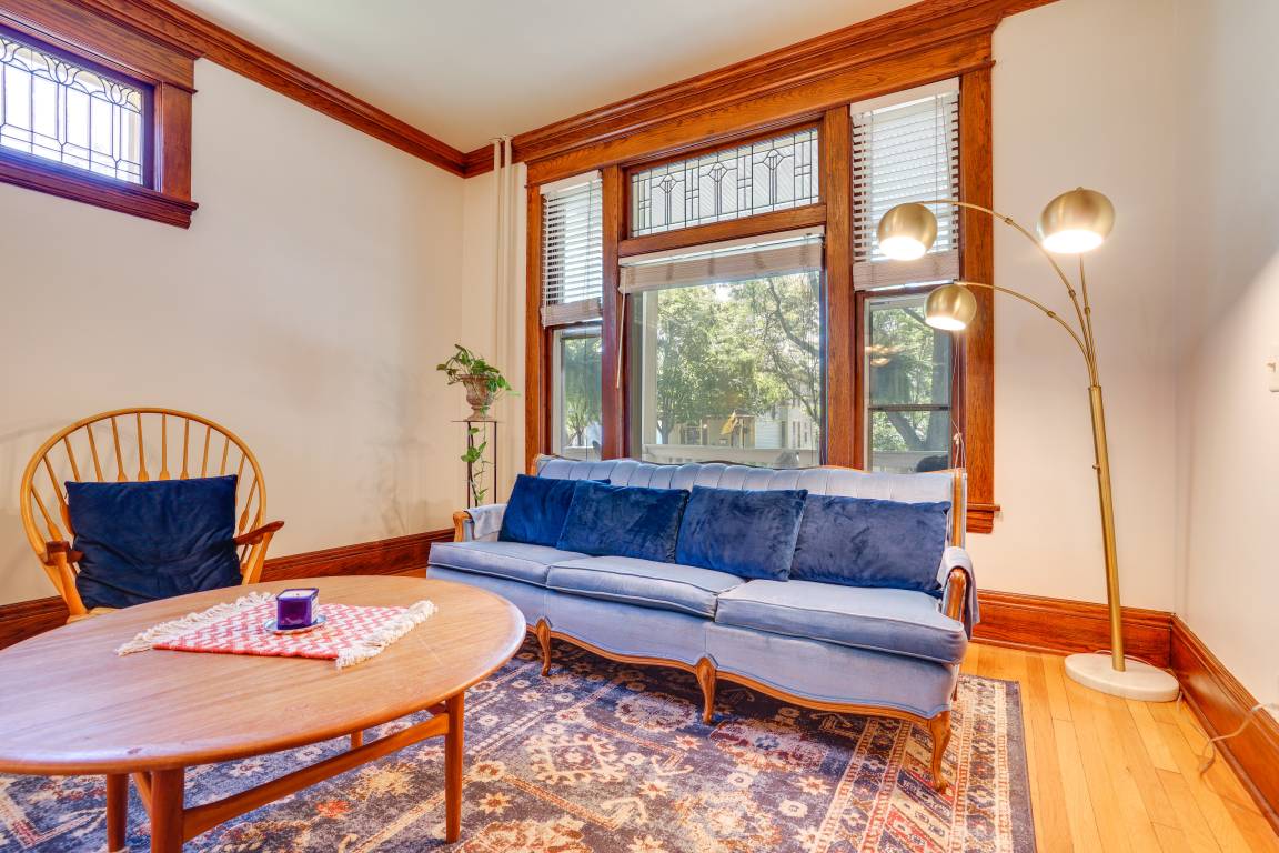 92 M² House ∙ 2 Bedrooms ∙ 4 Guests - Saint Paul, MN