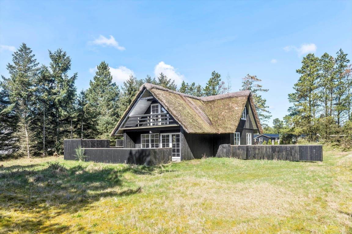 120 M² Ferienhaus ∙ 4 Schlafzimmer ∙ 8 Gäste - Blåvand