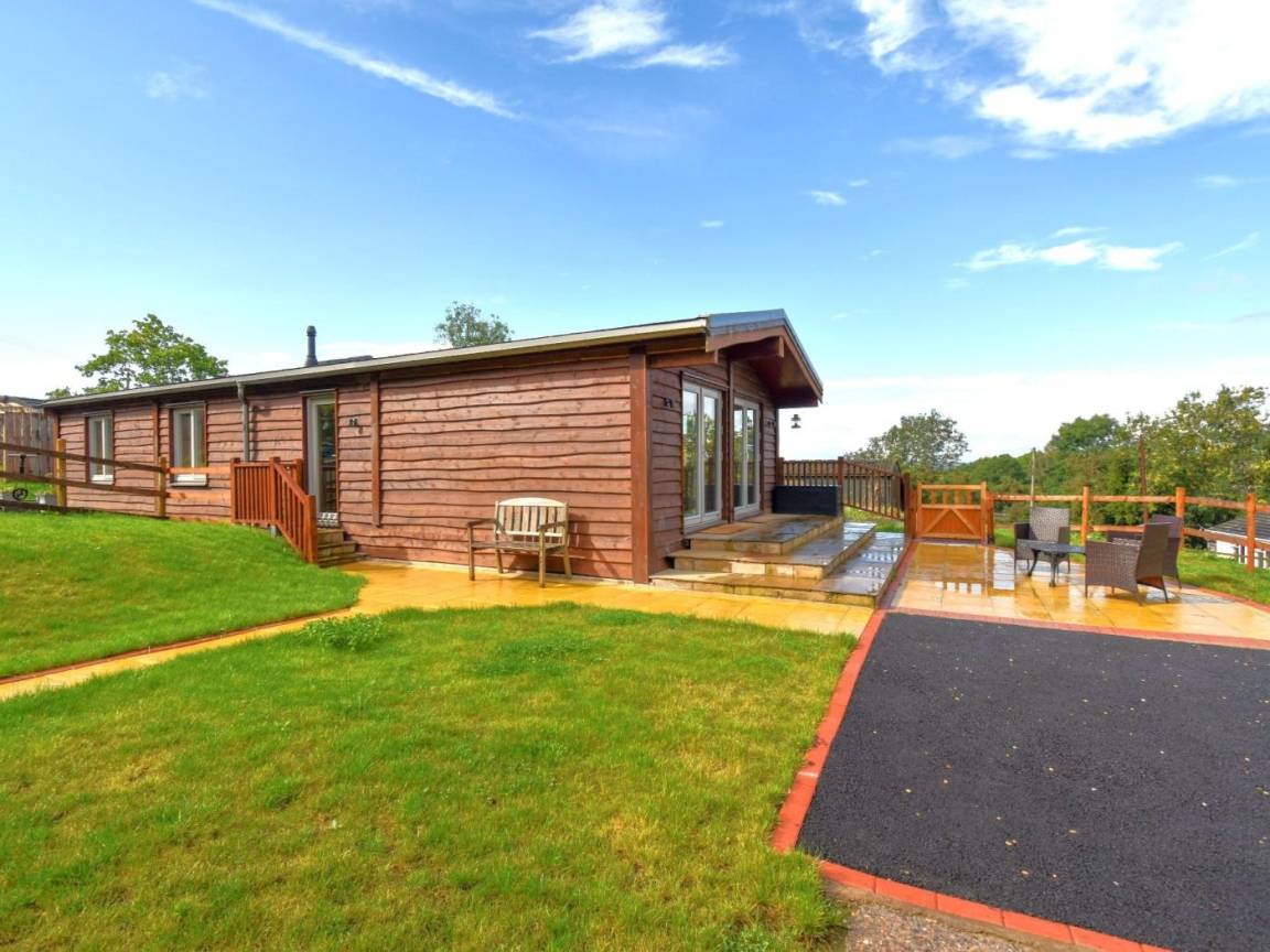 Cottage ∙ 4 Bedrooms ∙ 8 Guests - Much Wenlock