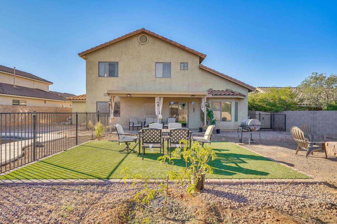 270 M² House ∙ 5 Bedrooms ∙ 12 Guests - Casino Del Sol