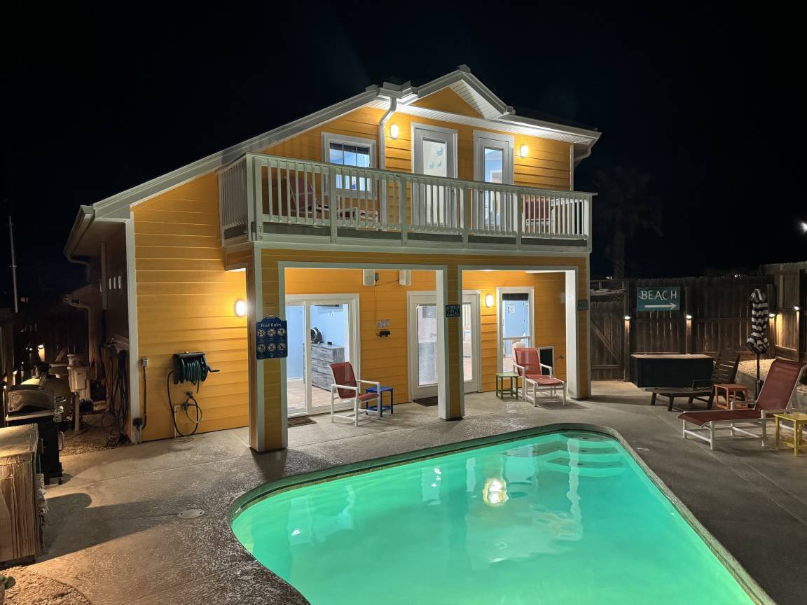 172 M² House ∙ 3 Bedrooms ∙ 10 Guests - Port Aransas, TX