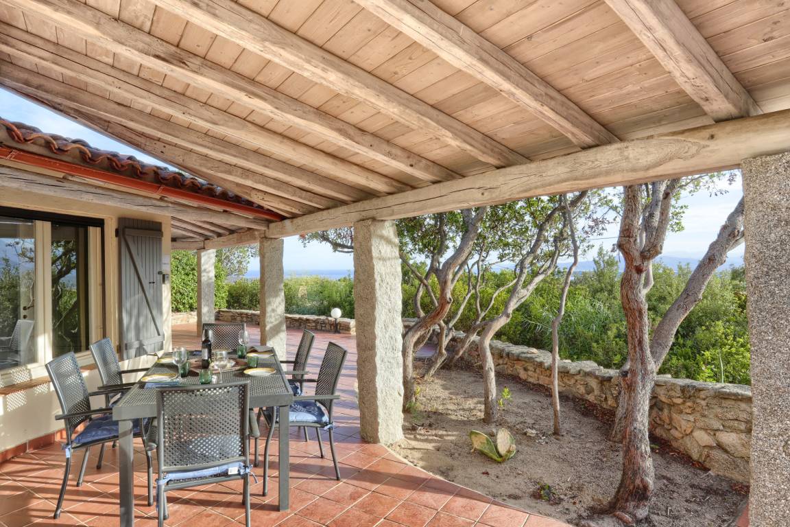 Villa ∙ 3 Habitaciones ∙ 9 Huéspedes - San Teodoro