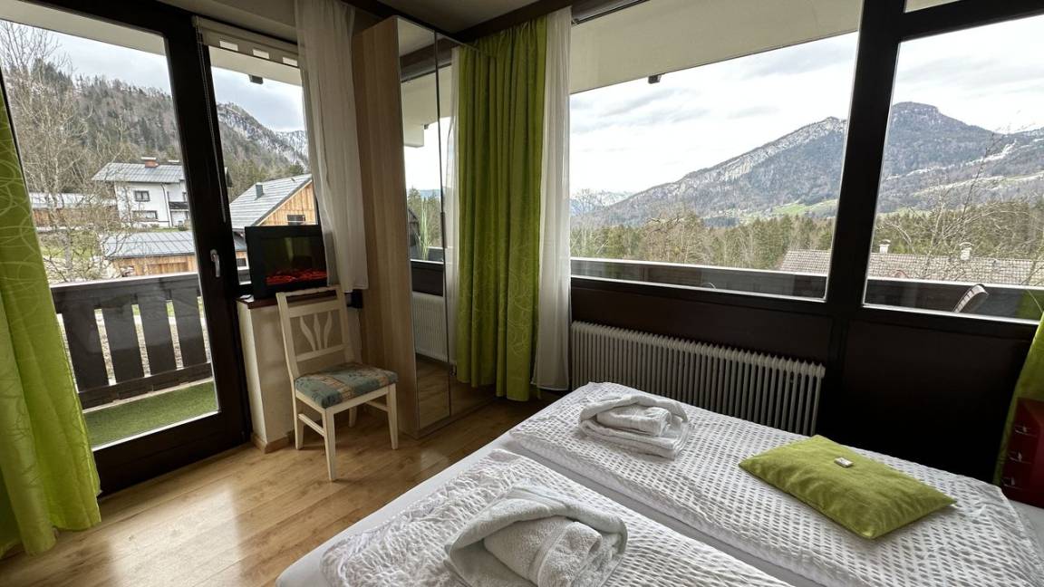 42 M² Apartment ∙ 2 Bedrooms ∙ 4 Guests - Hallstatt