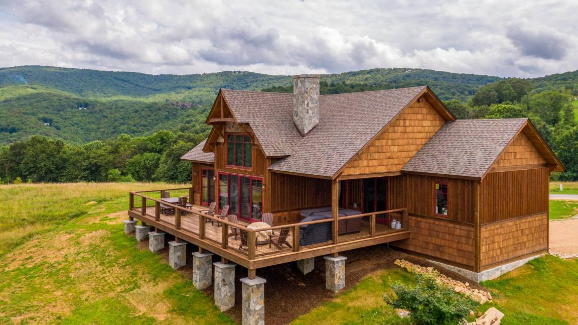 キャビン ∙ 寝室: 4 ∙ ゲスト12 人 - ビーチ・マウンテン, NC