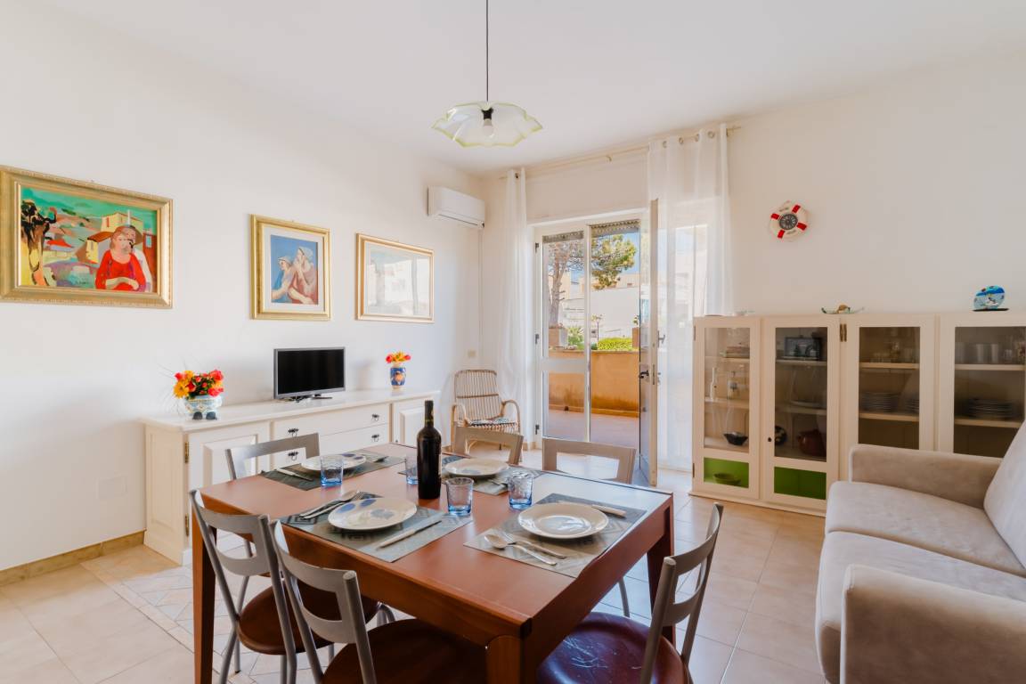 80 M² Ferienhaus ∙ 2 Schlafzimmer ∙ 6 Gäste - Otranto