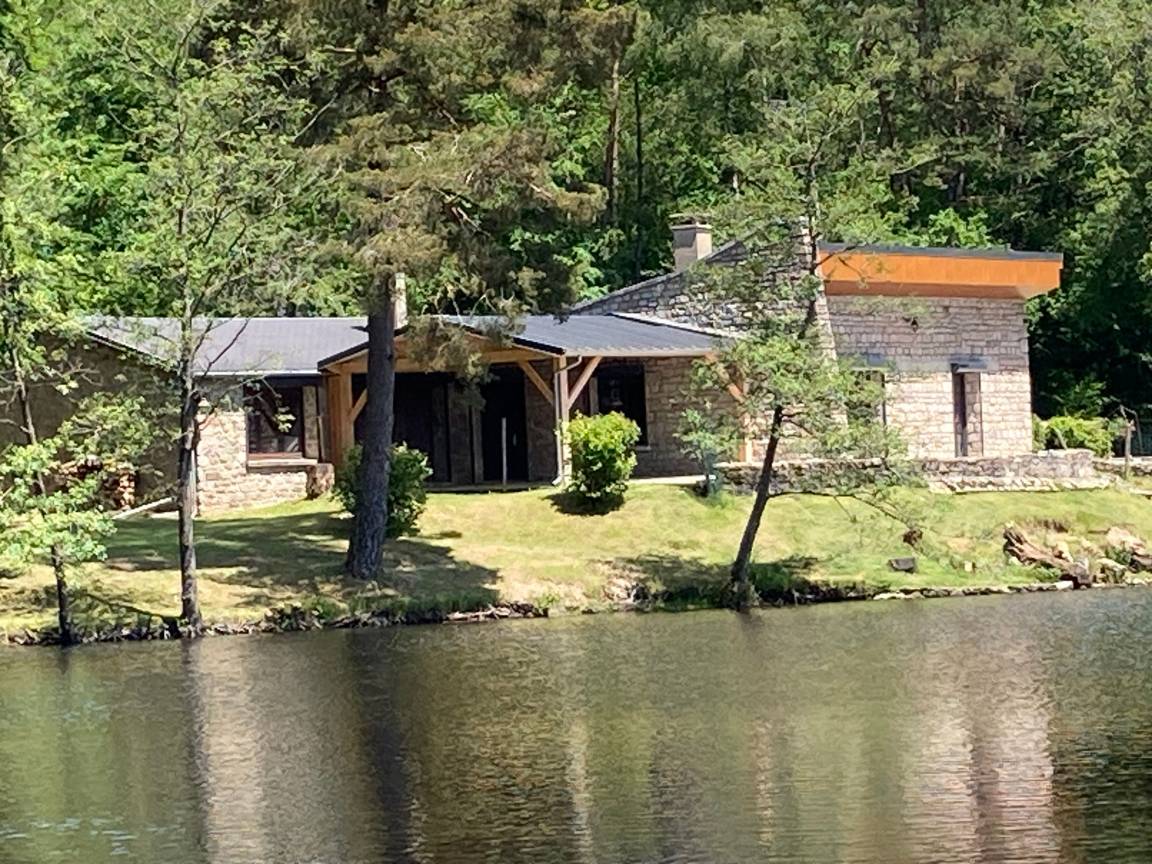 134 M² Cottage ∙ 3 Chambres ∙ 6 Personnes - Lac de Saint-Agnan