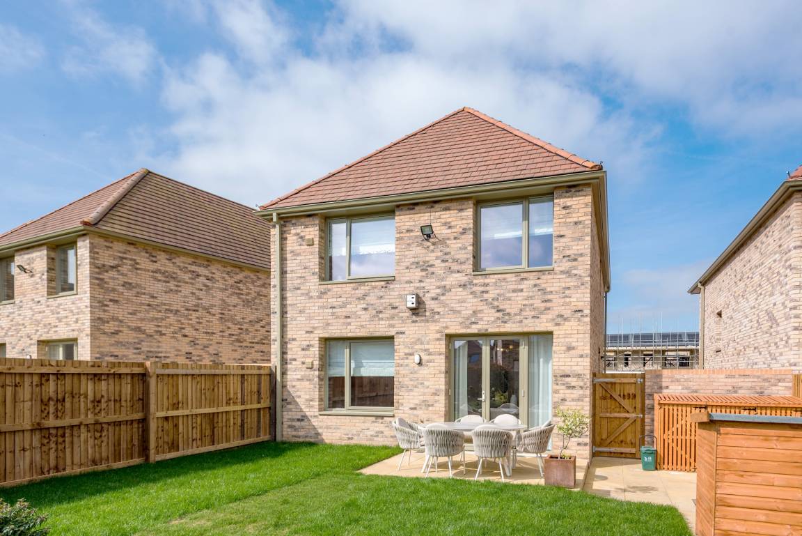 127 M² Ferienhaus ∙ 4 Schlafzimmer ∙ 7 Gäste - Oxford