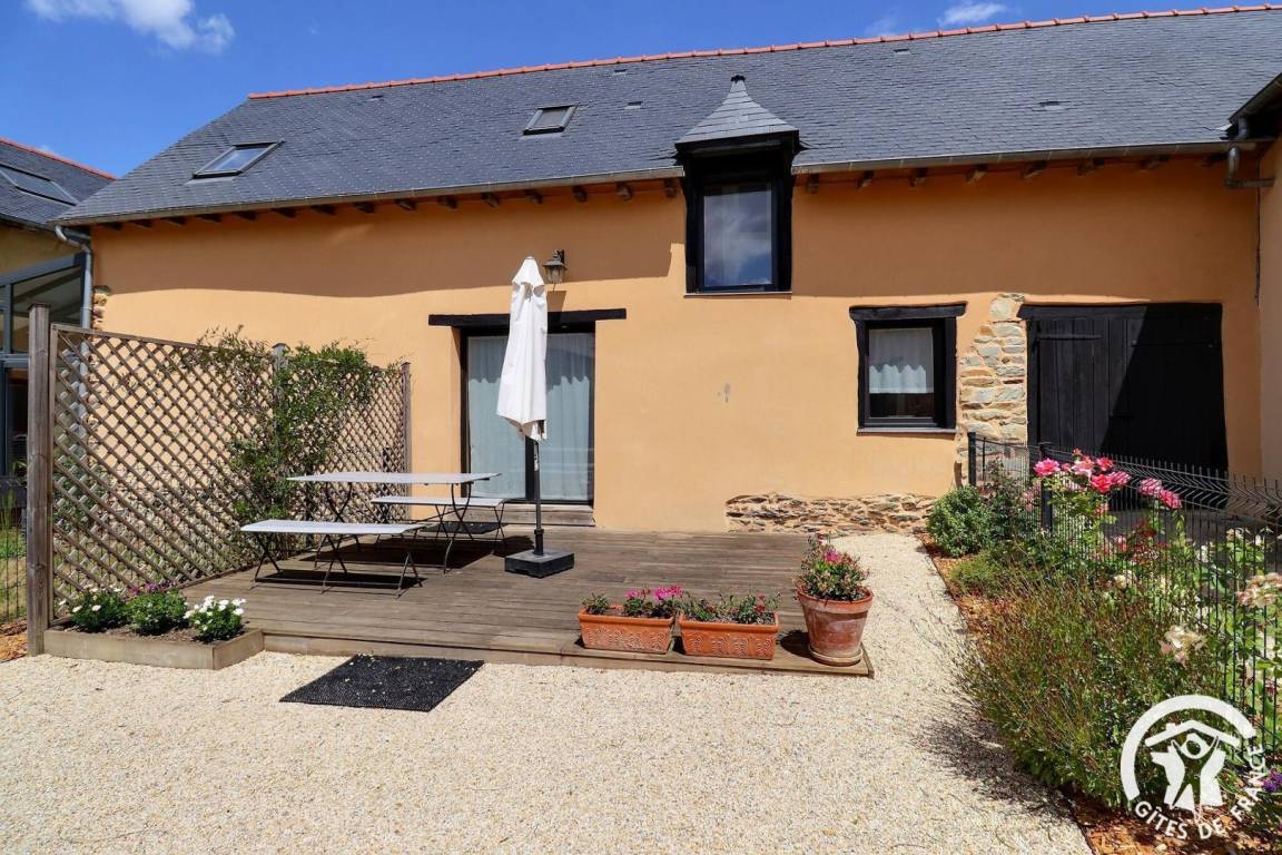 87 M² Gîte ∙ 3 Bedrooms ∙ 6 Guests - Rennes
