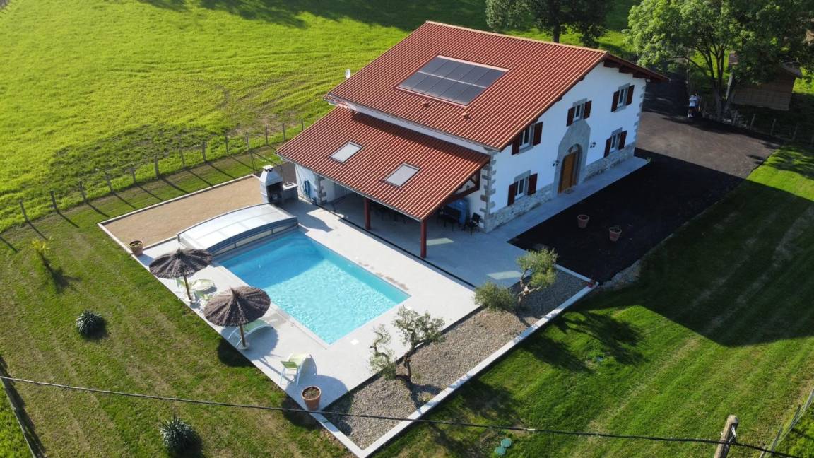 262 M² Gîte ∙ 5 Chambres ∙ 12 Personnes - Pays basque français