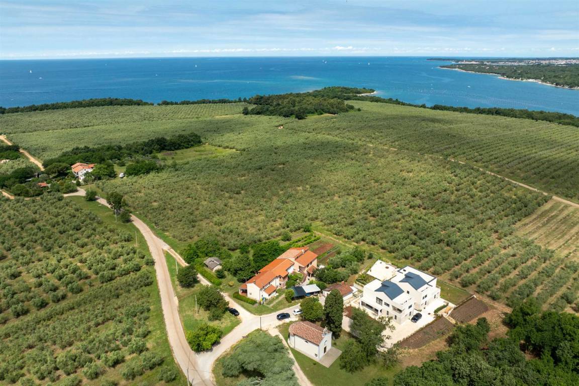 56 M² Apartment ∙ 2 Bedrooms ∙ 4 Guests - Poreč