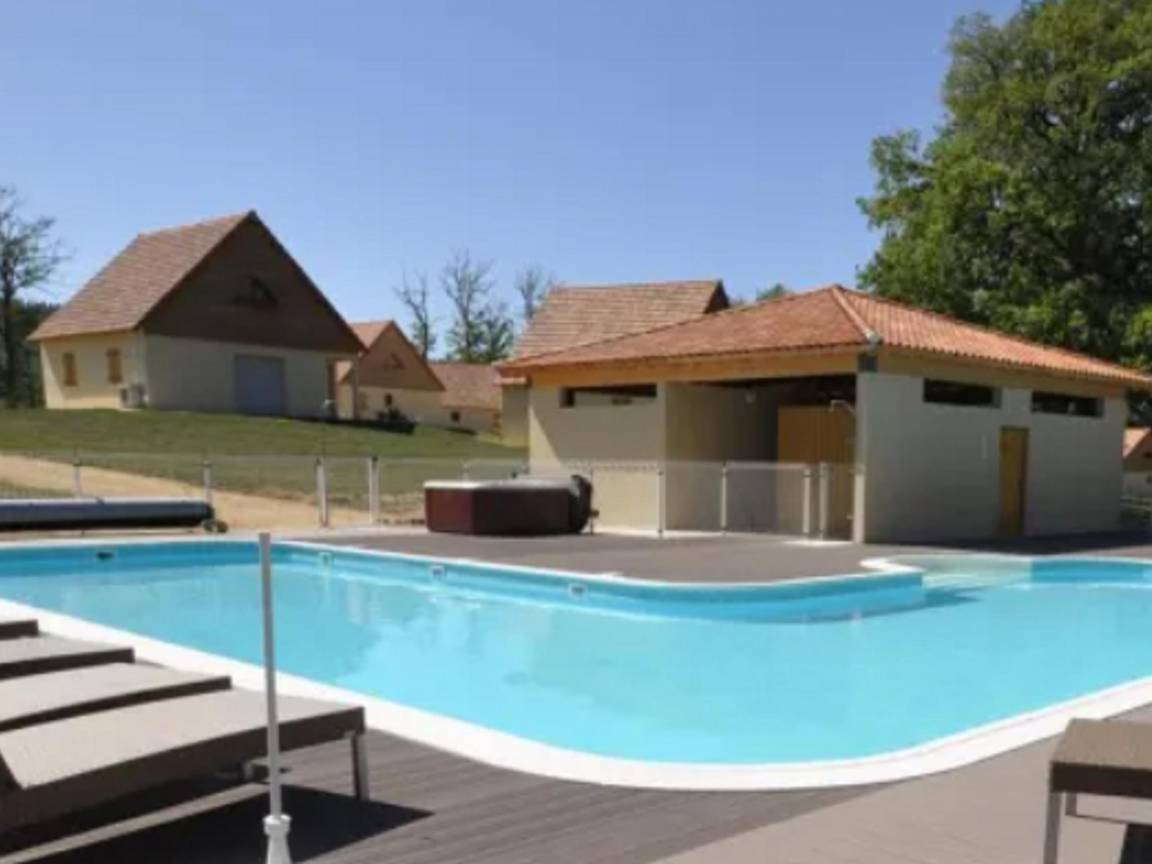 130 M² Maison De Vacances ∙ 3 Chambres ∙ 6 Personnes - Figeac