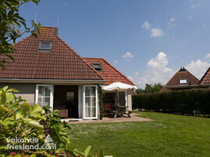 House ∙ 4 Bedrooms ∙ 6 Guests - Drachten