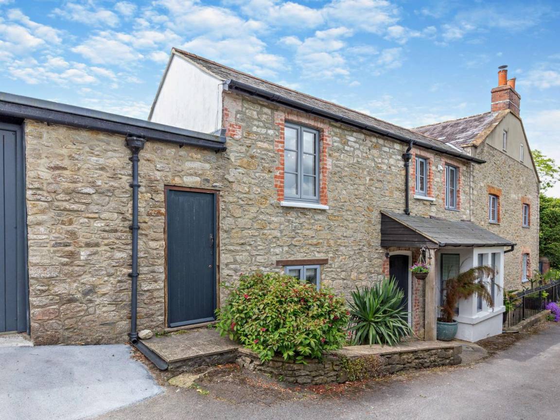 Cottage ∙ 1 Bedroom ∙ 2 Guests - Bridport