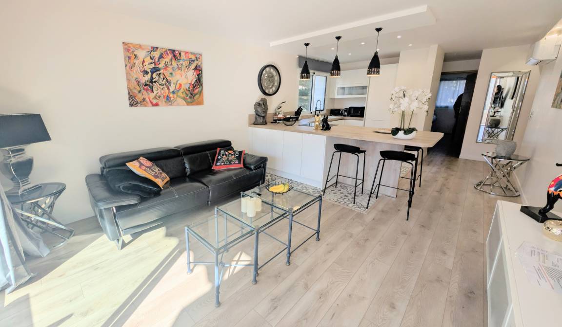 48 M² Apartment ∙ 1 Bedroom ∙ 2 Guests - Cannes