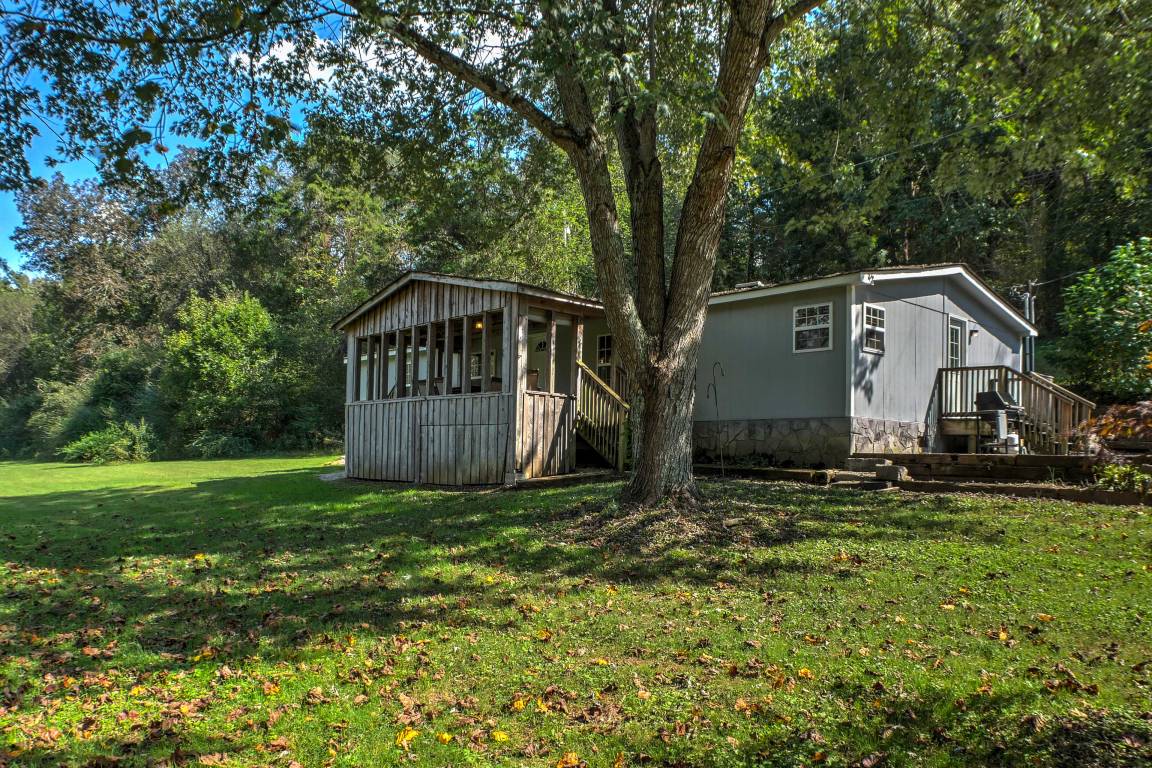 149 M² House ∙ 3 Bedrooms ∙ 6 Guests - Chattanooga, TN