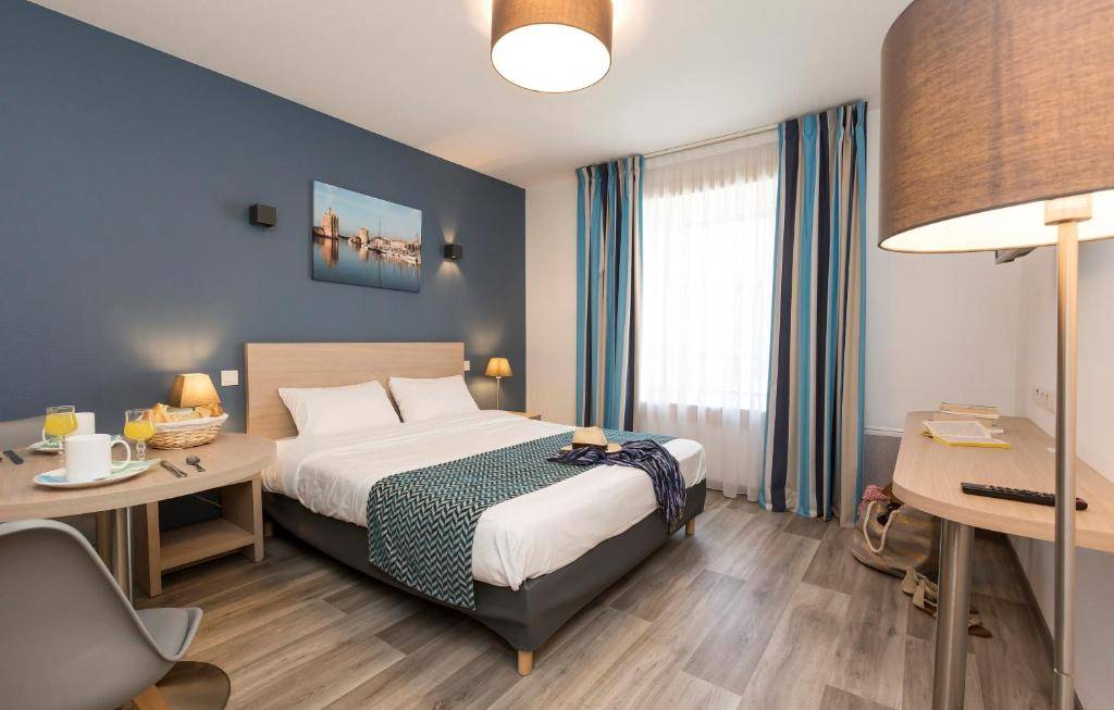 Studio Flat ∙ 1 Bedroom ∙ 2 Guests - La Rochelle