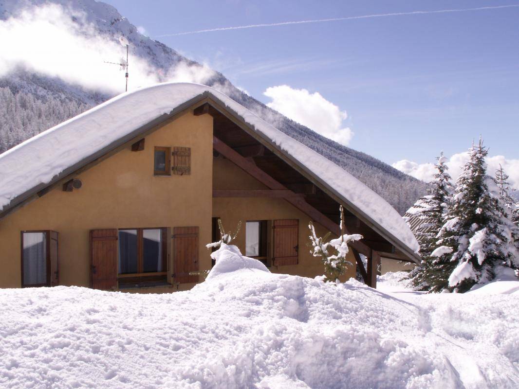 52 M² Gîte ∙ 2 Chambres ∙ 4 Personnes - Vallée de la Clarée