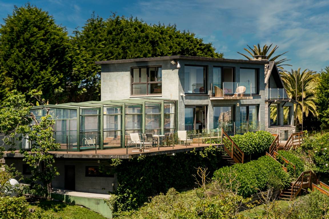300 M² Villa ∙ 4 Schlafzimmer ∙ 8 Gäste - Santander