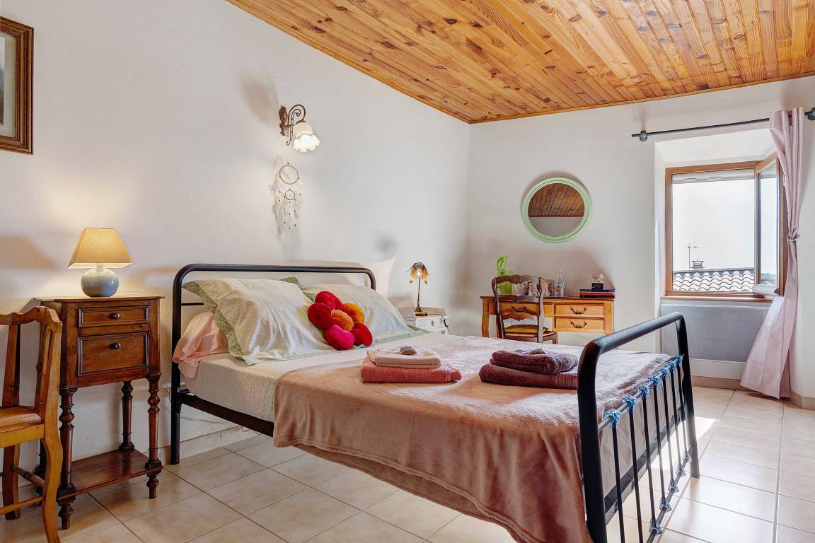 20 M² Bed & Breakfast ∙ 1 Slaapkamer ∙ 3 Gasten - Ardèche