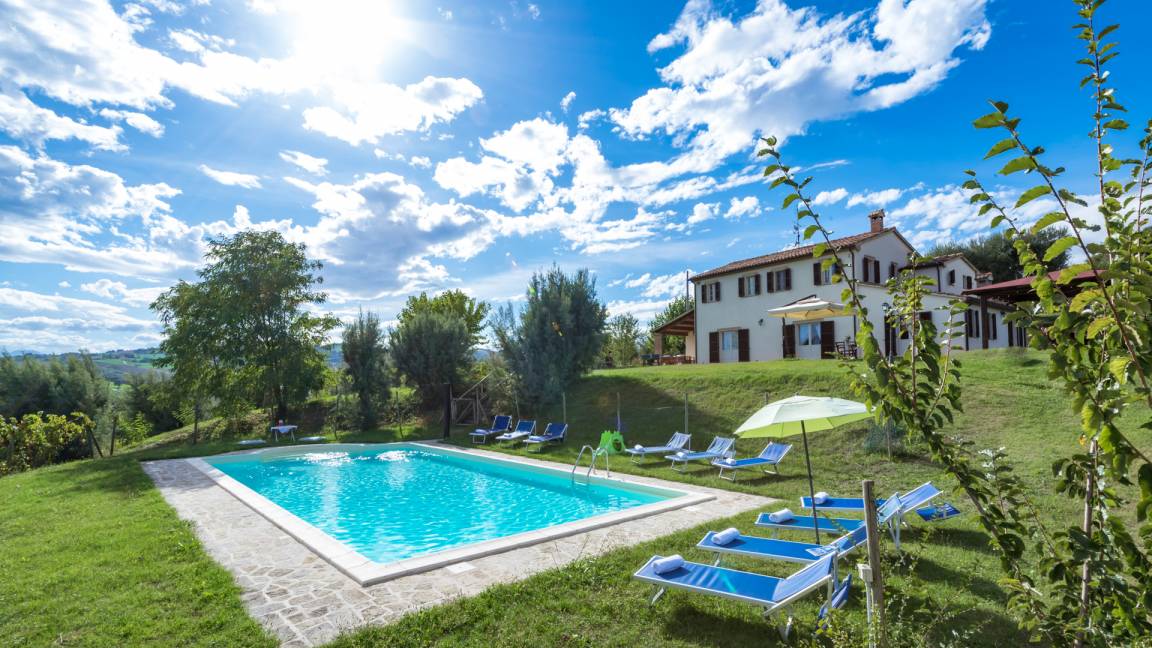 250 M² Villa ∙ 5 Schlafzimmer ∙ 11 Gäste - Pergola